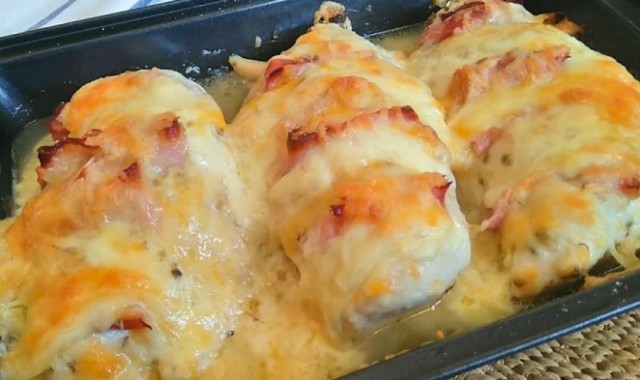 Pechuga de pollo gratinada. Plato Principal, Recetas